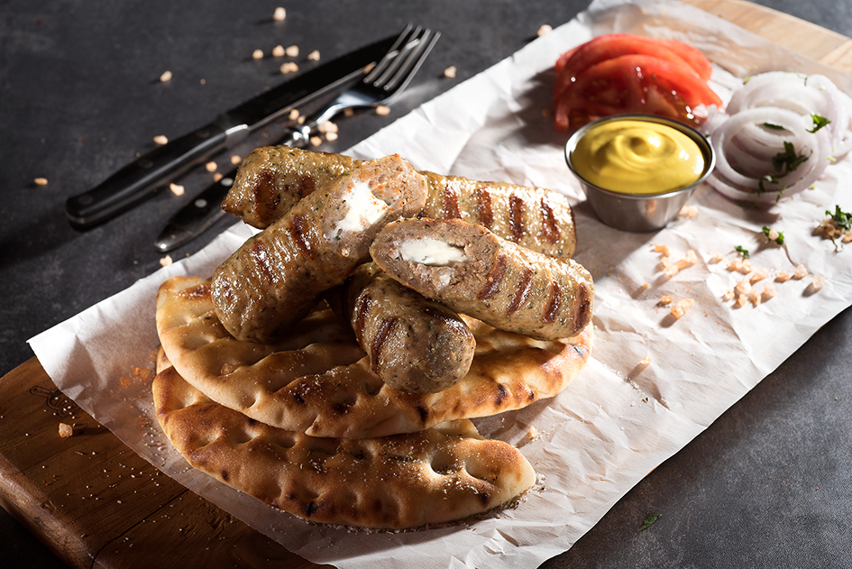 Σουτζουκάκι γεμιστό με κρέμα τυριού | Stohos Foods