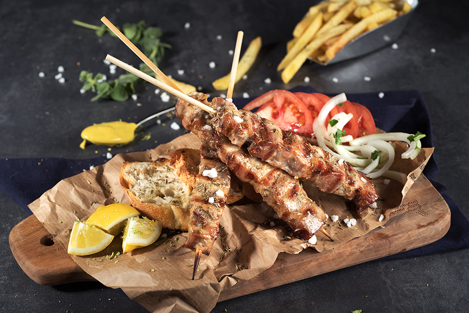 Πλακέ Χοιρινό Σουβλάκι από Λαιμό & Πανσέτα 100g. | Stohos Foods
